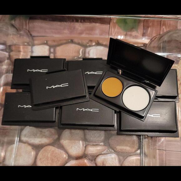 MAC Cosmetics | Makeup | 8x Studio Fix Powder Plus Foundation Minis N5 ...